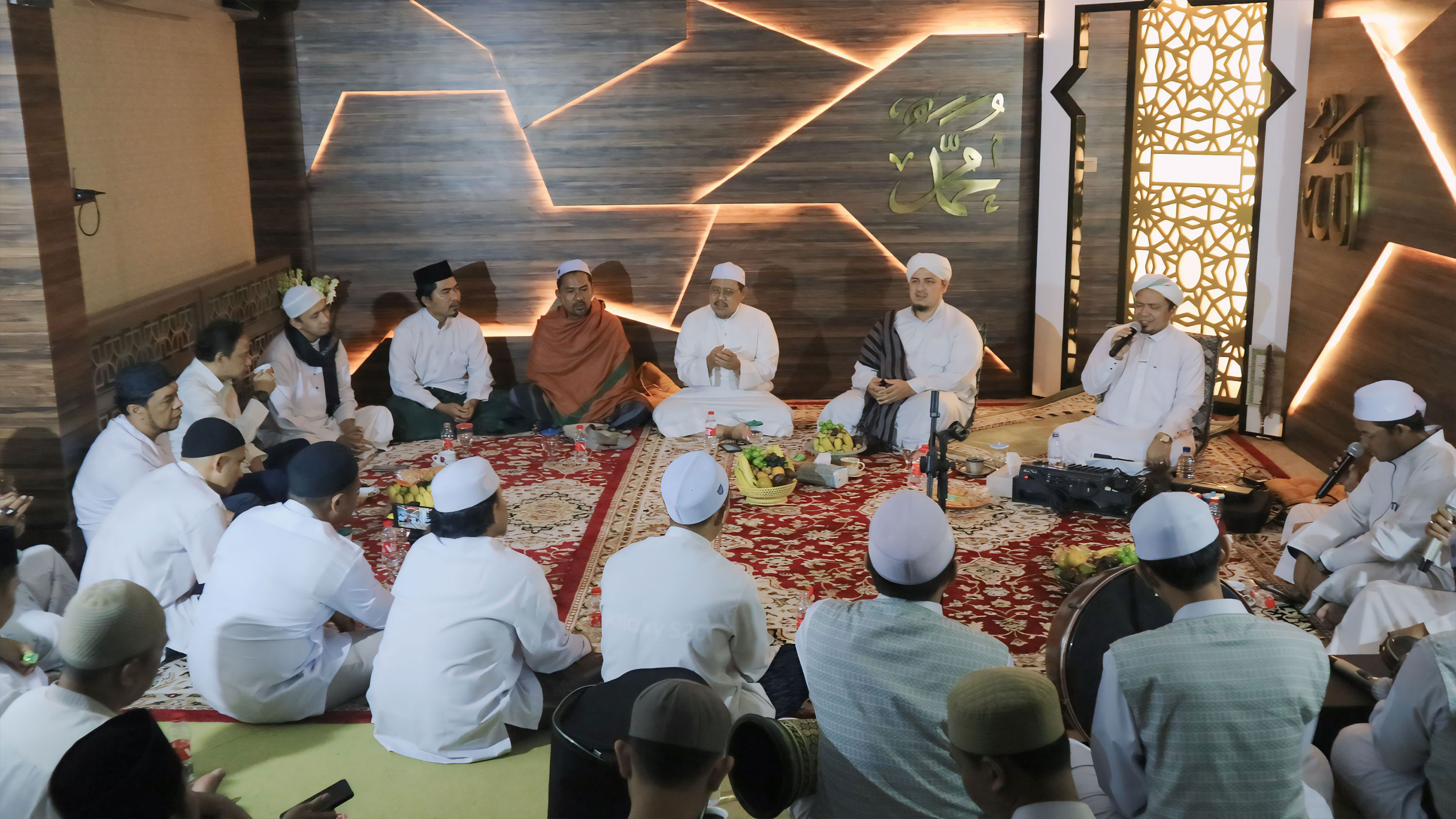 First Logistics News Peringatan Maulid Nabi Muhammad SAW